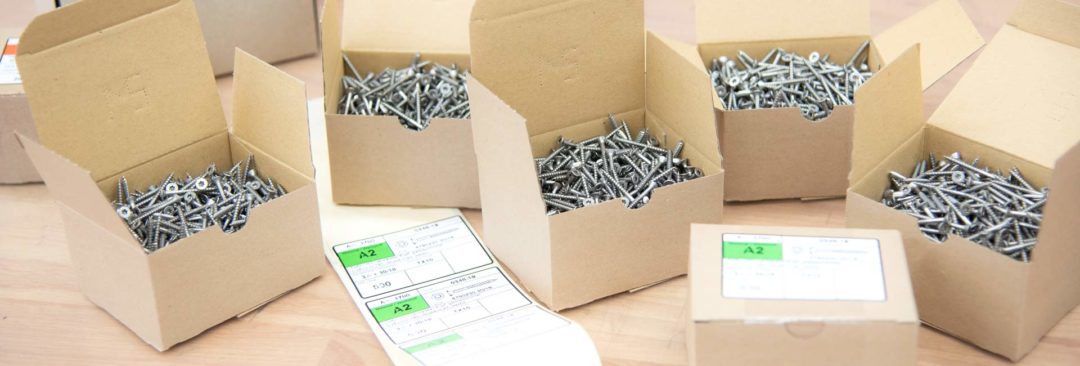 Picking and packing of screws – TOBSTEEL GmbH